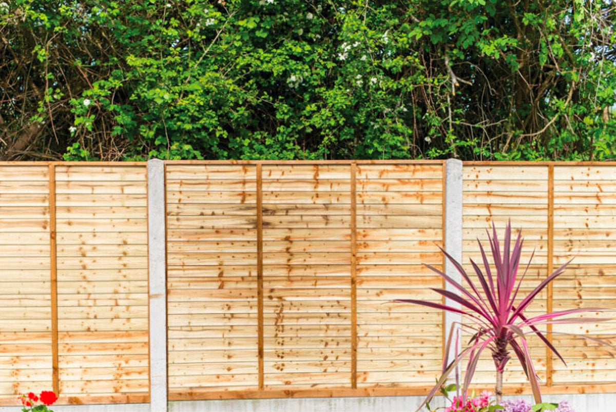 Shiplap Fence Panel 1.8m x 1.5m – Monahans Fuels and Garden Centre