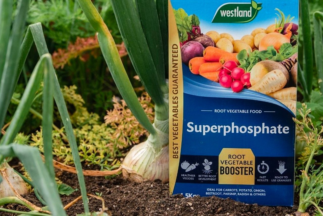 Superphosphate 1.5KG – Monahans Fuels and Garden Centre