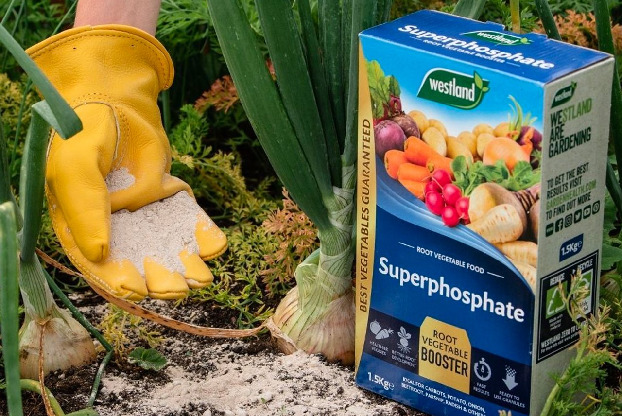 Superphosphate 1.5KG – Monahans Fuels and Garden Centre