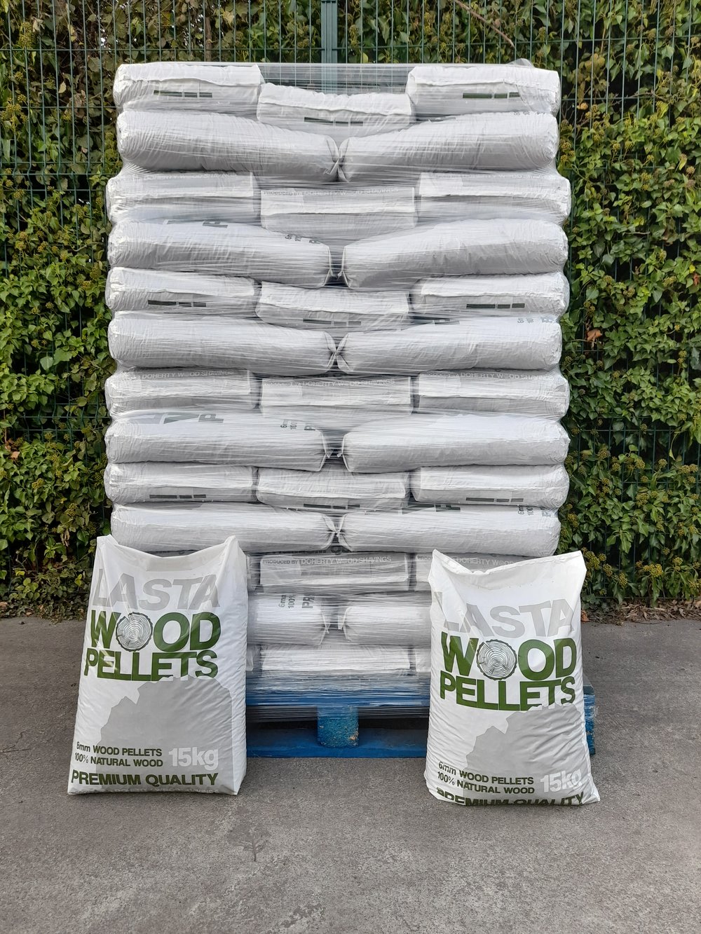 Full Pallet 65 bags of Wood Pellets 15KG – Monahans Fuels and Garden Centre